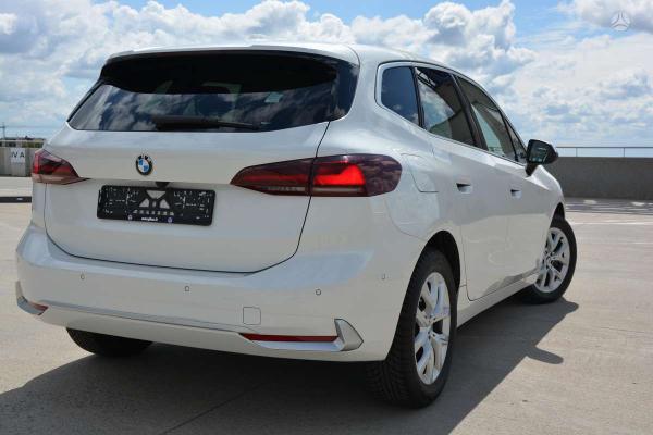 Balts BMW 218 Active Tourer 2024 Viļņa, ar dzinēja tilpumu 1.50 L un nobraukumu 78 tūkst. km par 20000 €, foto 2 vietnē AUTOMOTO.COM.LV