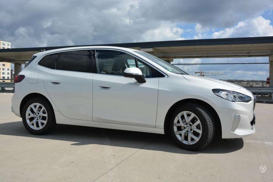 Balts BMW 218 Active Tourer 2024 Viļņa, ar dzinēja tilpumu 1.50 L un nobraukumu 78 tūkst. km par 20000 €, foto 6 vietnē AUTOMOTO.COM.LV