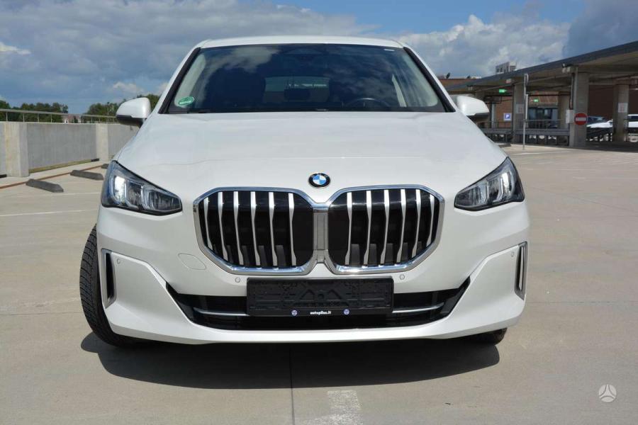 Balts BMW 218 Active Tourer 2024 Viļņa, ar dzinēja tilpumu 1.50 L un nobraukumu 78 tūkst. km par 20000 €, foto 8 vietnē AUTOMOTO.COM.LV