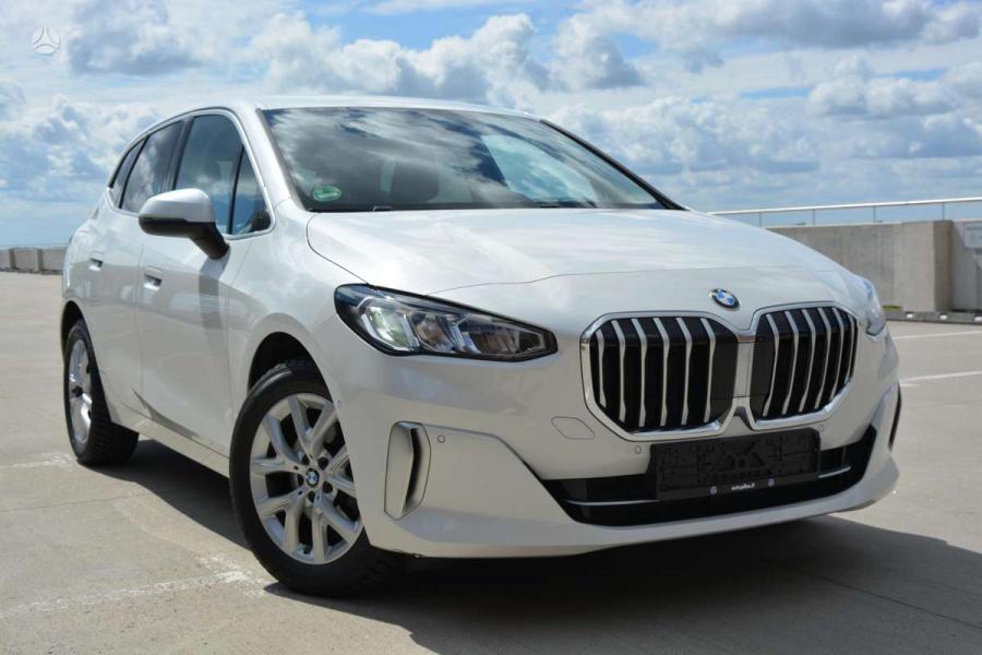 Balts BMW 218 Active Tourer 2024 Viļņa, ar dzinēja tilpumu 1.50 L un nobraukumu 78 tūkst. km par 20000 €, foto 15 vietnē AUTOMOTO.COM.LV