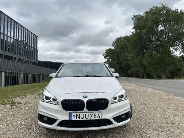 Balts BMW 218 Active Tourer 2015 Viļņa, ar dzinēja tilpumu 2.00 L un nobraukumu 268 tūkst. km par 7450 €, foto 5 vietnē AUTOMOTO.COM.LV