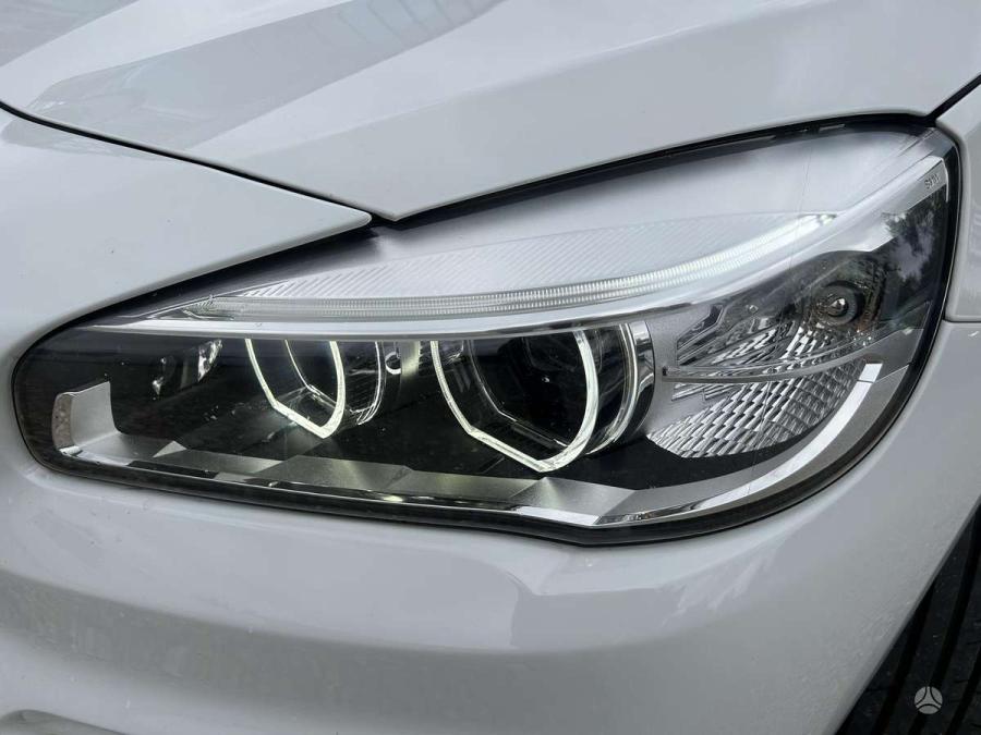 Balts BMW 218 Active Tourer 2015 Viļņa, ar dzinēja tilpumu 2.00 L un nobraukumu 268 tūkst. km par 7450 €, foto 6 vietnē AUTOMOTO.COM.LV