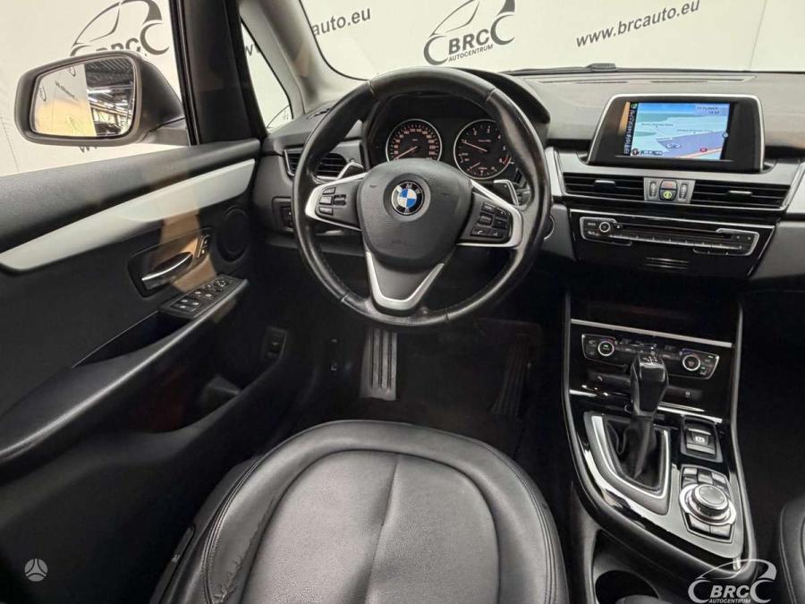 White BMW 218 Active Tourer 2016 in Vilnius, with an engine capacity of 2.00 L and mileage of 416 thousand km for 6800 €, photo 14 on AUTOMOTO.COM.LV