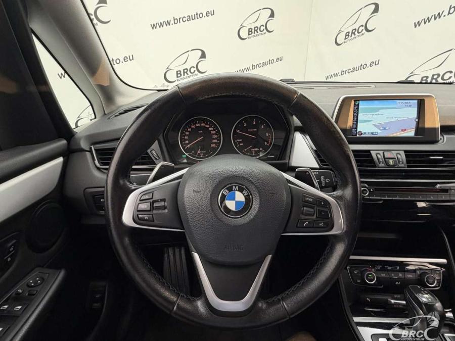 White BMW 218 Active Tourer 2016 in Vilnius, with an engine capacity of 2.00 L and mileage of 416 thousand km for 6800 €, photo 27 on AUTOMOTO.COM.LV