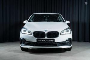 White BMW 218 Active Tourer 2018 in Vilnius, with an engine capacity of 1.50 L and mileage of 112 thousand km for 11500 €, photo 2 on AUTOMOTO.COM.LV