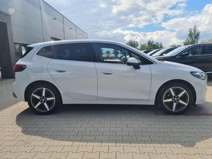Balts BMW 218 Active Tourer 2022 Šauļi, ar dzinēja tilpumu 2.00 L un nobraukumu 122 tūkst. km par 20500 €, foto 3 vietnē AUTOMOTO.COM.LV