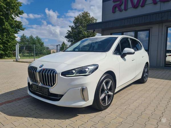BMW 218 Active Tourer 2022 Šauļi vietnē Balts BMW 218 Active Tourer 2022 Šauļi, ar dzinēja tilpumu 2.00 L un nobraukumu 122 tūkst. km par 20500 €, foto 4 vietnē AUTOMOTO.COM.LV