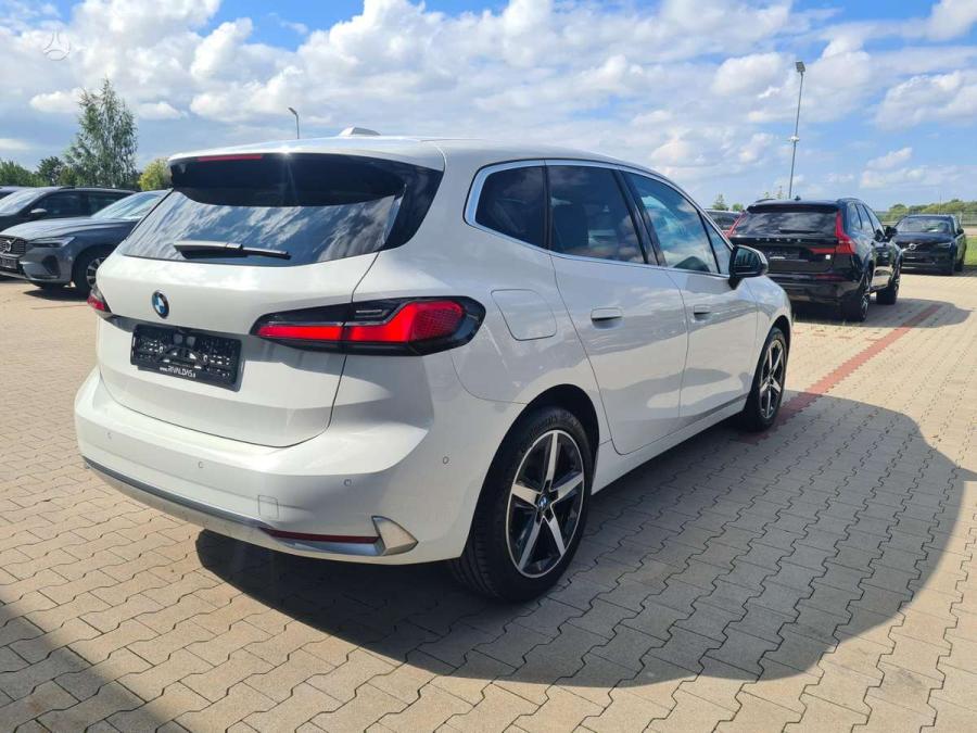 Balts BMW 218 Active Tourer 2022 Šauļi, ar dzinēja tilpumu 2.00 L un nobraukumu 122 tūkst. km par 20500 €, foto 10 vietnē AUTOMOTO.COM.LV