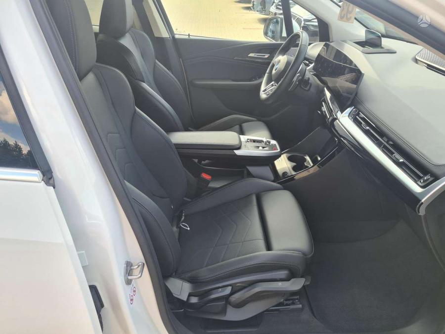 Balts BMW 218 Active Tourer 2022 Šauļi, ar dzinēja tilpumu 2.00 L un nobraukumu 122 tūkst. km par 20500 €, foto 18 vietnē AUTOMOTO.COM.LV