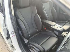 Balts BMW 218 Active Tourer 2022 Šauļi, ar dzinēja tilpumu 2.00 L un nobraukumu 122 tūkst. km par 20500 €, foto 19 vietnē AUTOMOTO.COM.LV