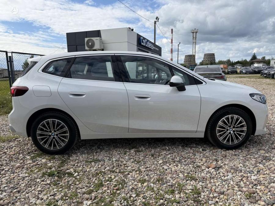 Balts BMW 218 Active Tourer 2023 Viļņa, ar dzinēja tilpumu 1.50 L un nobraukumu 73 tūkst. km par 19844 €, foto 8 vietnē AUTOMOTO.COM.LV