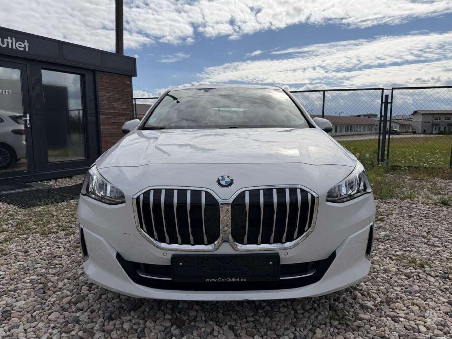 Balts BMW 218 Active Tourer 2023 Viļņa, ar dzinēja tilpumu 1.50 L un nobraukumu 73 tūkst. km par 19844 €, foto 10 vietnē AUTOMOTO.COM.LV