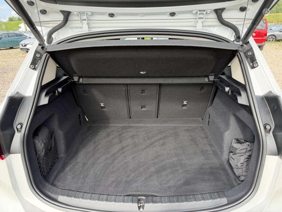 Balts BMW 218 Active Tourer 2023 Viļņa, ar dzinēja tilpumu 1.50 L un nobraukumu 73 tūkst. km par 19844 €, foto 14 vietnē AUTOMOTO.COM.LV