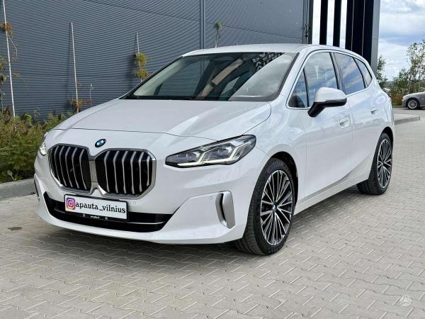 БМВ 218 Active Tourer 2023 в Вильнюс на AUTOMOTO.COM.LV Белый БМВ 218 Active Tourer 2023 в Вильнюс, объемом двигателя 2.00 л и пробегом 197 тыс. км за 18190 €, фото 1 на AUTOMOTO.COM.LV