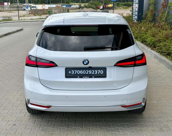 БМВ 218 Active Tourer 2023 в Вильнюс на AUTOMOTO.COM.LV Белый БМВ 218 Active Tourer 2023 в Вильнюс, объемом двигателя 2.00 л и пробегом 197 тыс. км за 18190 €, фото 6 на AUTOMOTO.COM.LV
