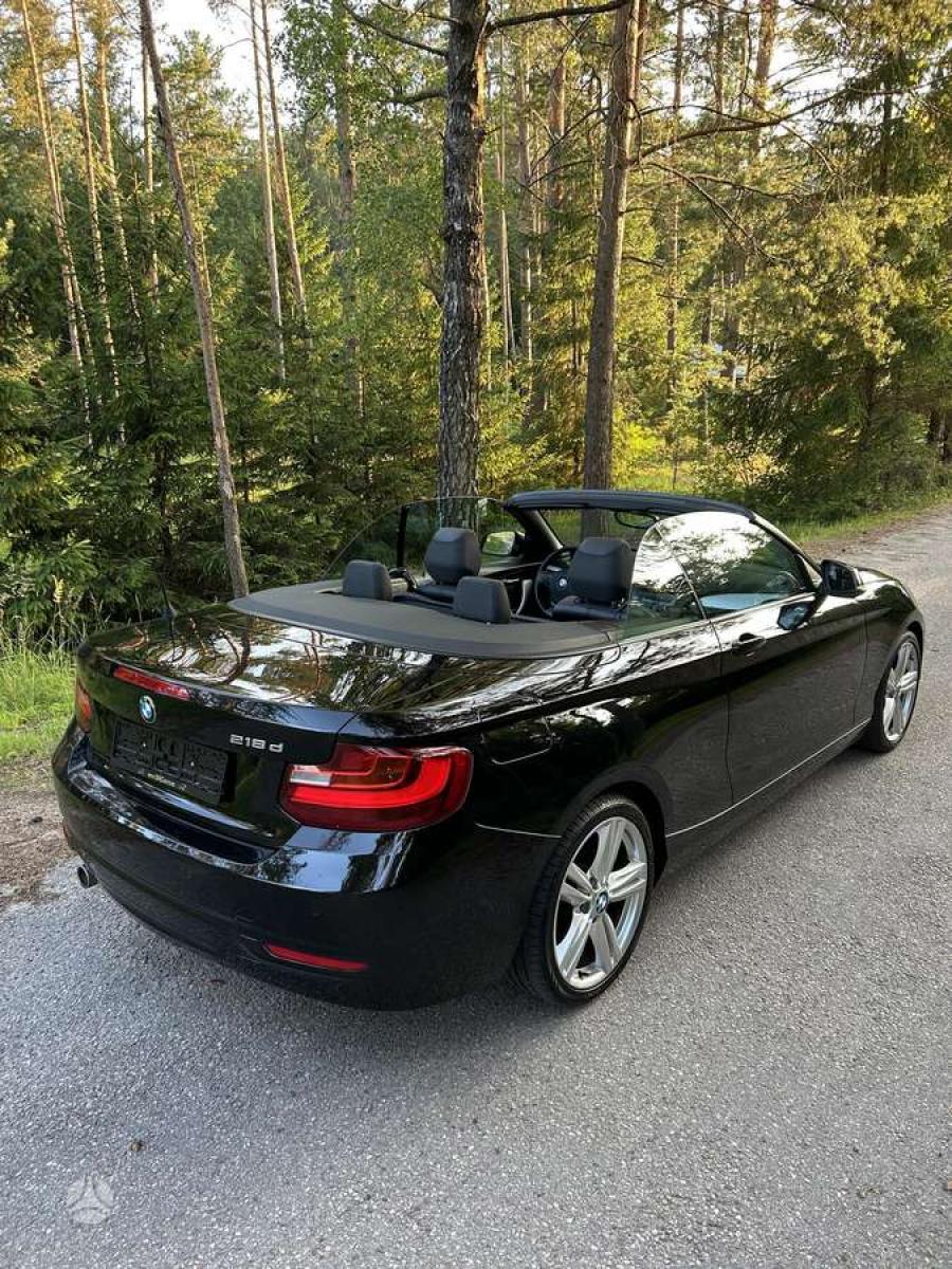 Black BMW 218 2015 in Kaunas, with an engine capacity of 2.00 L and mileage of 184 thousand km for 12900 €, photo 14 on AUTOMOTO.COM.LV