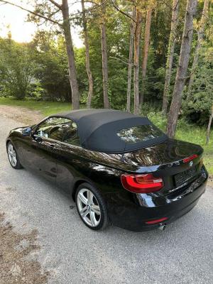 Black BMW 218 2015 in Kaunas, with an engine capacity of 2.00 L and mileage of 184 thousand km for 12900 €, photo 30 on AUTOMOTO.COM.LV