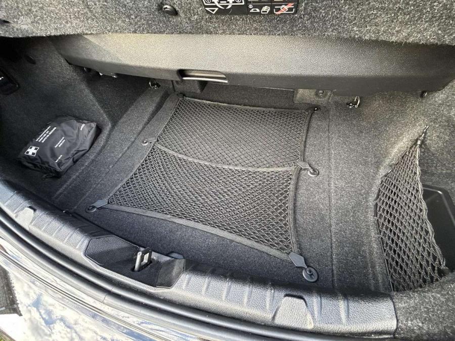 Black BMW 218 2015 in Kaunas, with an engine capacity of 2.00 L and mileage of 184 thousand km for 12900 €, photo 33 on AUTOMOTO.COM.LV