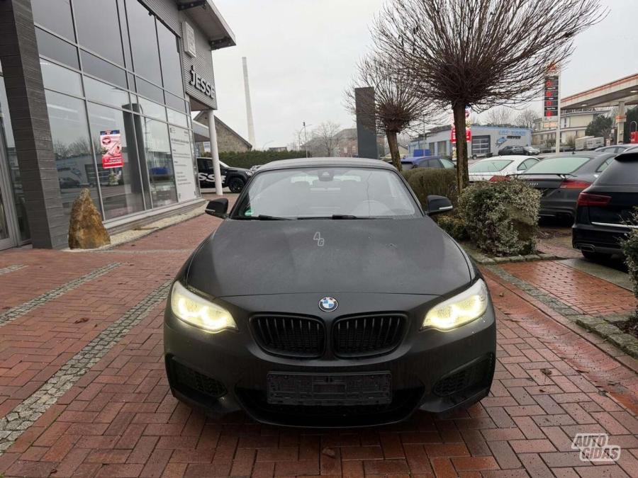 Melns BMW 218 2019 Kauņa, ar dzinēja tilpumu 1.50 L un nobraukumu 60 tūkst. km par 25480 €, foto 3 vietnē AUTOMOTO.COM.LV