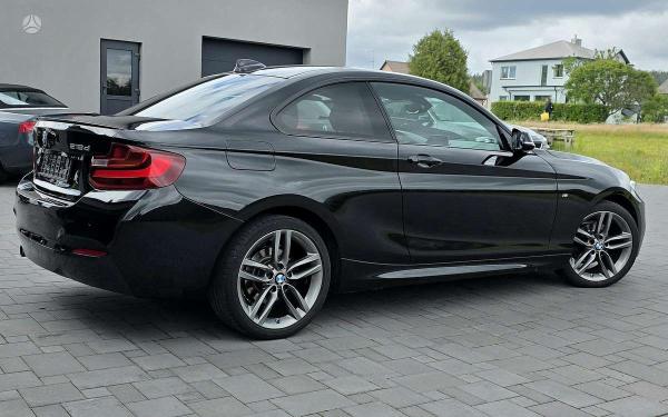 Melns BMW 218 2015 Druskininkai, ar dzinēja tilpumu 2.00 L un nobraukumu 179 tūkst. km par 12950 €, foto 4 vietnē AUTOMOTO.COM.LV