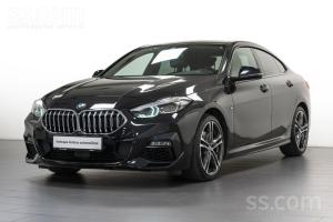 Melns BMW 218 2020 Rīga, ar dzinēja tilpumu 1.50 L un nobraukumu 115 tūkst. km par 19500 €, foto  vietnē AUTOMOTO.COM.LV