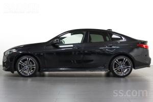 Melns BMW 218 2020 Rīga, ar dzinēja tilpumu 1.50 L un nobraukumu 115 tūkst. km par 19500 €, foto 3 vietnē AUTOMOTO.COM.LV