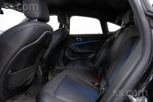 Melns BMW 218 2020 Rīga, ar dzinēja tilpumu 1.50 L un nobraukumu 115 tūkst. km par 19500 €, foto 27 vietnē AUTOMOTO.COM.LV