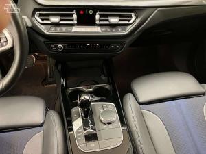 Melns BMW 218 2024 Kauņa, ar dzinēja tilpumu 1.50 L un nobraukumu 32 tūkst. km par 33065 €, foto 10 vietnē AUTOMOTO.COM.LV