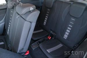 Black BMW 218 2018 in Riga, with an engine capacity of 2.00 L and mileage of 159 thousand km for 13900 €, photo 8 on AUTOMOTO.COM.LV
