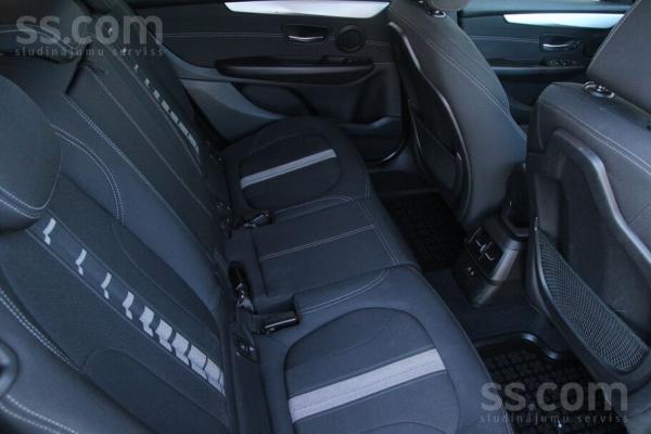 Black BMW 218 2018 in Riga, with an engine capacity of 2.00 L and mileage of 159 thousand km for 13900 €, photo 8 on AUTOMOTO.COM.LV