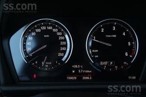 Black BMW 218 2018 in Riga, with an engine capacity of 2.00 L and mileage of 159 thousand km for 13900 €, photo 15 on AUTOMOTO.COM.LV