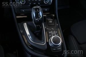 Black BMW 218 2018 in Riga, with an engine capacity of 2.00 L and mileage of 159 thousand km for 13900 €, photo 18 on AUTOMOTO.COM.LV