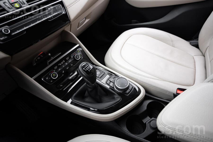 Melns BMW 218 2014 Jelgava, ar dzinēja tilpumu 2.00 L un nobraukumu 0 tūkst. km par 7950 €, foto 18 vietnē AUTOMOTO.COM.LV
