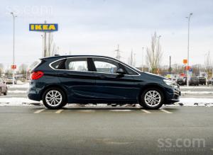 Black BMW 218 2015 in Riga, with an engine capacity of 2.00 L and mileage of 254 thousand km for 8990 €, photo 5 on AUTOMOTO.COM.LV