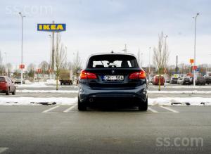 Black BMW 218 2015 in Riga, with an engine capacity of 2.00 L and mileage of 254 thousand km for 8990 €, photo 7 on AUTOMOTO.COM.LV