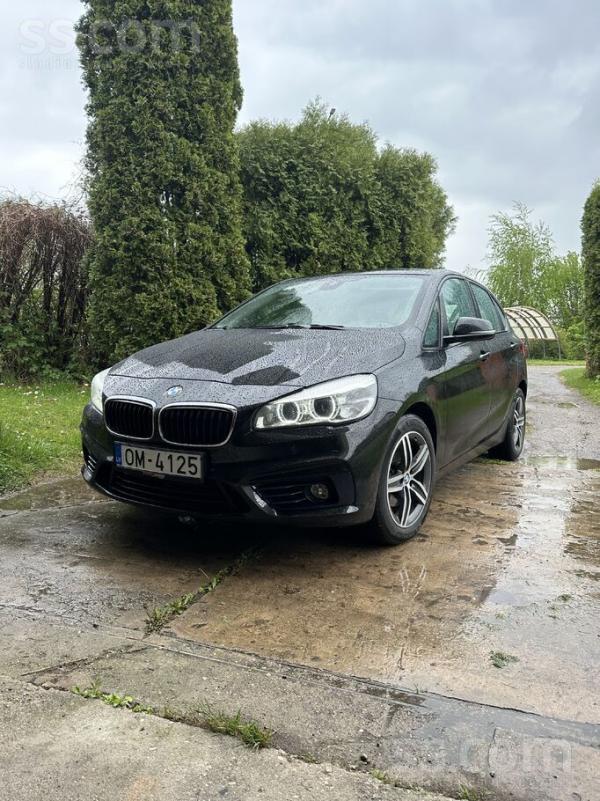Melns BMW 218 2015 Jelgava, ar dzinēja tilpumu 2.00 L un nobraukumu 345 tūkst. km par 7800 €, foto 1 vietnē AUTOMOTO.COM.LV