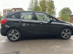 Черный БМВ 218 2015 в Елгава, объемом двигателя 2.00 л и пробегом 345 тыс. км за 7200 €, фото 6 на AUTOMOTO.COM.LV