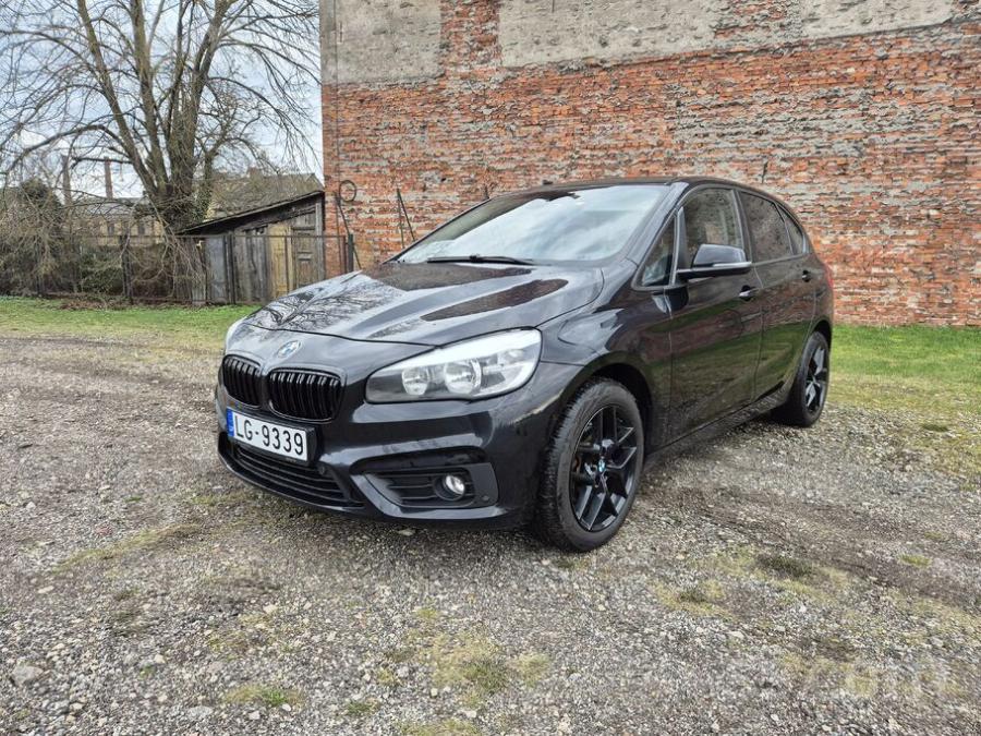 Melns BMW 218 2017 Liepāja, ar dzinēja tilpumu 1.80 L un nobraukumu 211 tūkst. km par 12500 €, foto 1 vietnē AUTOMOTO.COM.LV