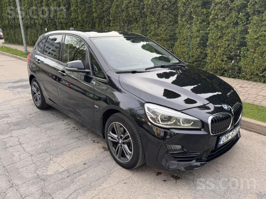 Melns BMW 218 2019 Rīga, ar dzinēja tilpumu 2.00 L un nobraukumu 165 tūkst. km par 13950 €, foto 3 vietnē AUTOMOTO.COM.LV