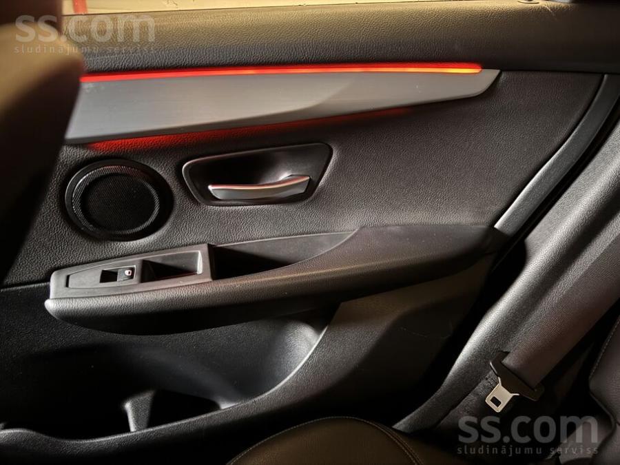 Melns BMW 218 2019 Rīga, ar dzinēja tilpumu 2.00 L un nobraukumu 165 tūkst. km par 13950 €, foto 18 vietnē AUTOMOTO.COM.LV