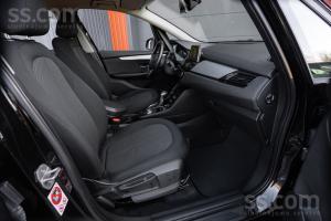 Melns BMW 218 2015 Jelgava, ar dzinēja tilpumu 2.00 L un nobraukumu 297 tūkst. km par 7722 €, foto 9 vietnē AUTOMOTO.COM.LV