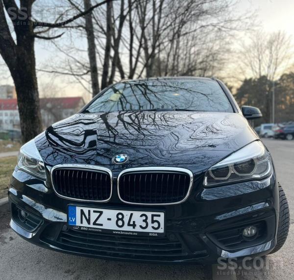 Melns BMW 218 2015 Rīga, ar dzinēja tilpumu 1.50 L un nobraukumu 156 tūkst. km par 9990 €, foto 1 vietnē AUTOMOTO.COM.LV