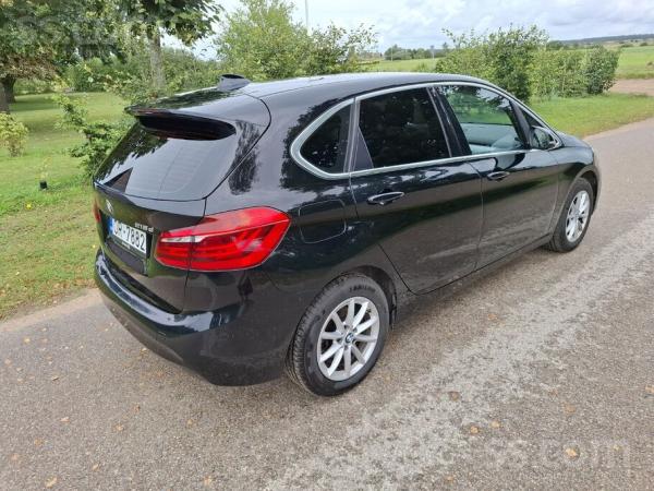 Melns BMW 218 2015 Liepāja, ar dzinēja tilpumu 2.00 L un nobraukumu 302 tūkst. km par 5800 €, foto 3 vietnē AUTOMOTO.COM.LV