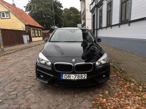 Melns BMW 218 2015 Liepāja, ar dzinēja tilpumu 2.00 L un nobraukumu 301 tūkst. km par 7500 €, foto 3 vietnē AUTOMOTO.COM.LV