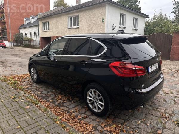 Melns BMW 218 2015 Liepāja, ar dzinēja tilpumu 2.00 L un nobraukumu 301 tūkst. km par 7500 €, foto 8 vietnē AUTOMOTO.COM.LV