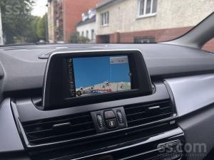 Melns BMW 218 2015 Liepāja, ar dzinēja tilpumu 2.00 L un nobraukumu 301 tūkst. km par 7500 €, foto 17 vietnē AUTOMOTO.COM.LV