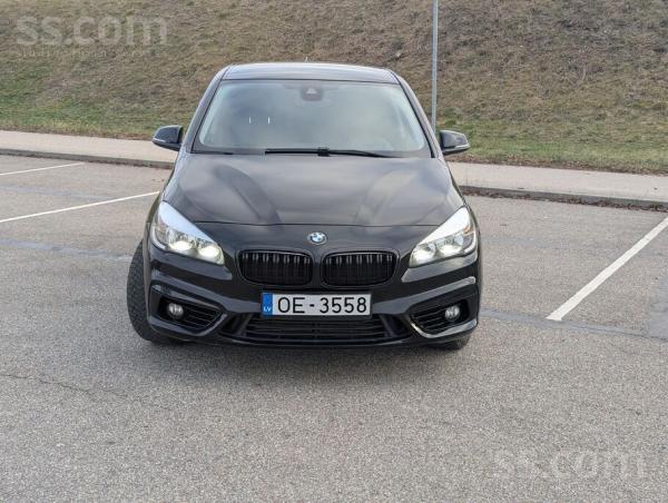 Melns BMW 218 2016 Daugavpils, ar dzinēja tilpumu 2.00 L un nobraukumu 250 tūkst. km par 9300 €, foto 2 vietnē AUTOMOTO.COM.LV