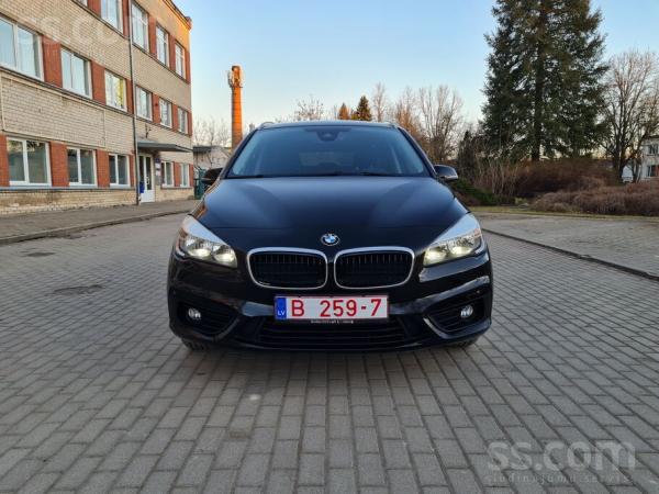 Melns BMW 218 2016 Ogre, ar dzinēja tilpumu 2.00 L un nobraukumu 0 tūkst. km par 8470 €, foto 2 vietnē AUTOMOTO.COM.LV