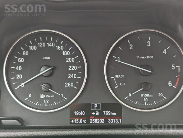 Black BMW 218 2016 in Daugavpils, with an engine capacity of 2.00 L and mileage of 258 thousand km for 8400 €, photo 10 on AUTOMOTO.COM.LV