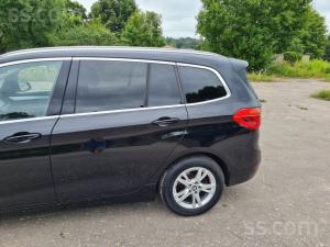 Melns BMW 218 2016 Ogre, ar dzinēja tilpumu 2.00 L un nobraukumu 0 tūkst. km par 8770 €, foto 12 vietnē AUTOMOTO.COM.LV